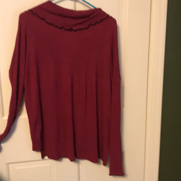 Tops | Rubbed Knit Maroon Shirt With Black Trim | Poshmark